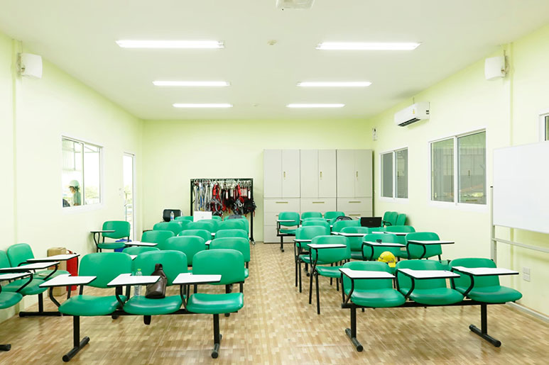 Training Center - Renewable Energy Service