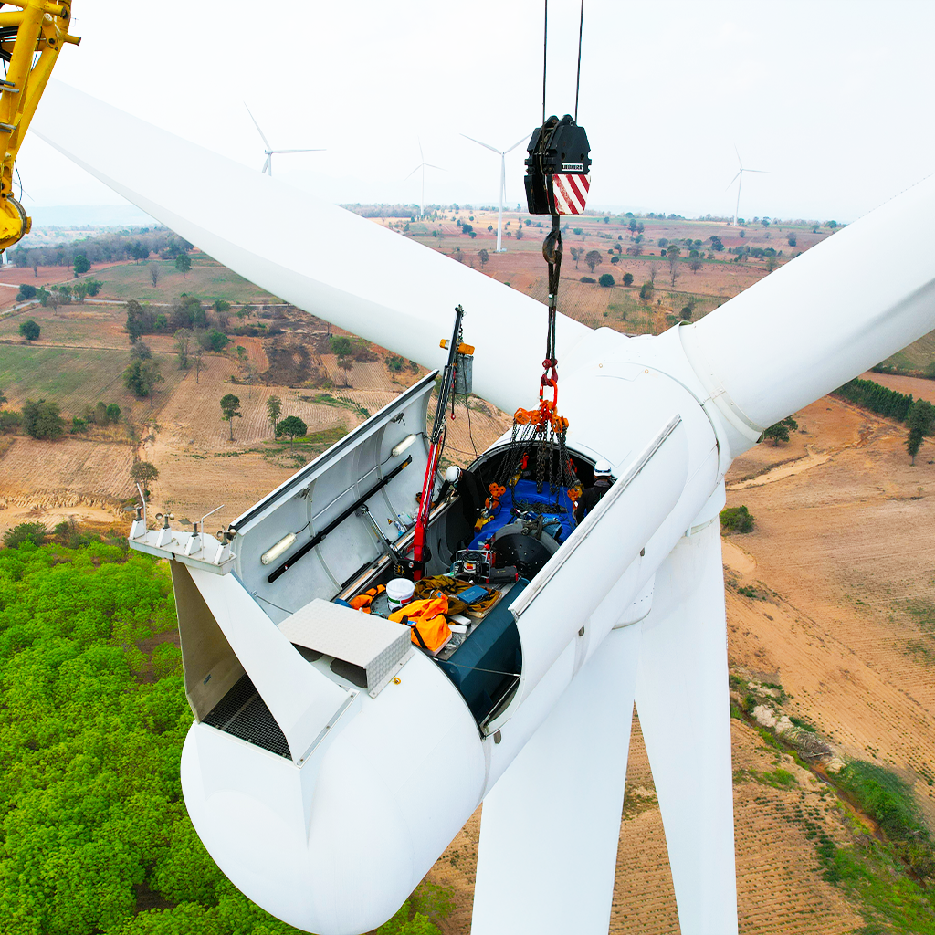 Installation a wind turbine system - Renewable Energy Service