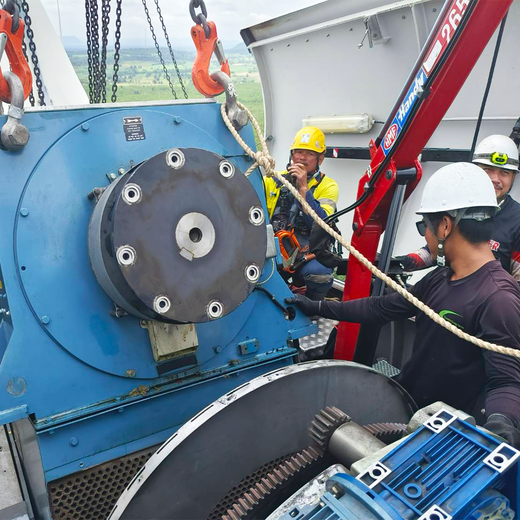 Installation a wind turbine system - Renewable Energy Service