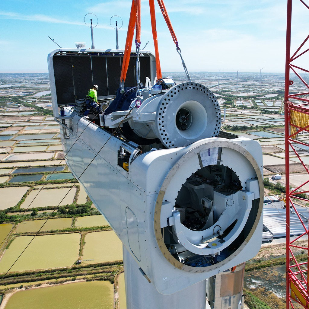 Installation a wind turbine system - Renewable Energy Service
